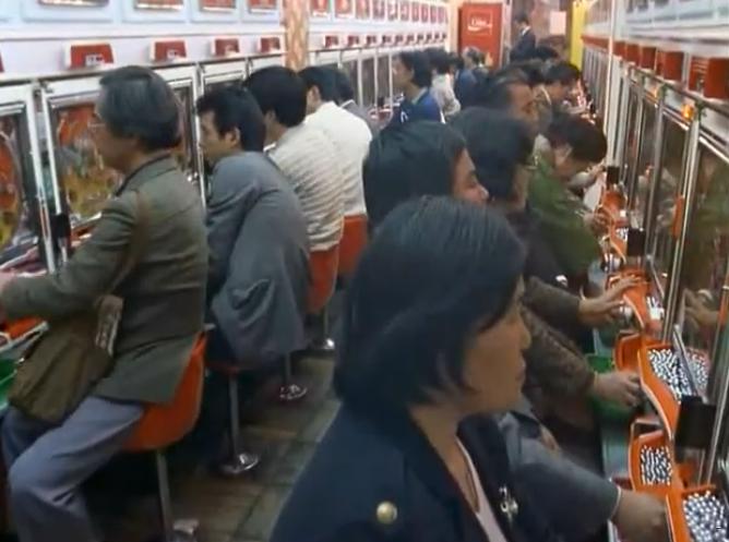 Tokyo-Ga (Wim Wenders, 1985) – tren de sombras
